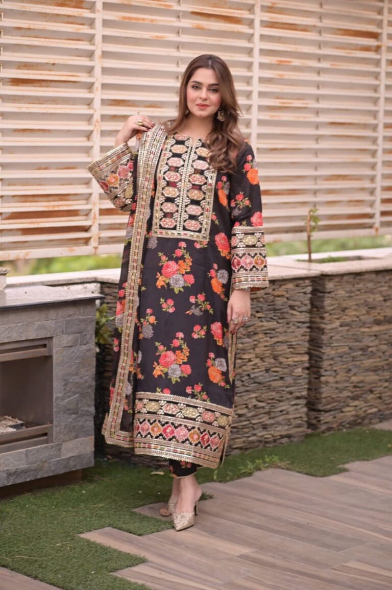 Libas e Khas Store Pakistani's Most Famous Clothing Store - Free Shipping